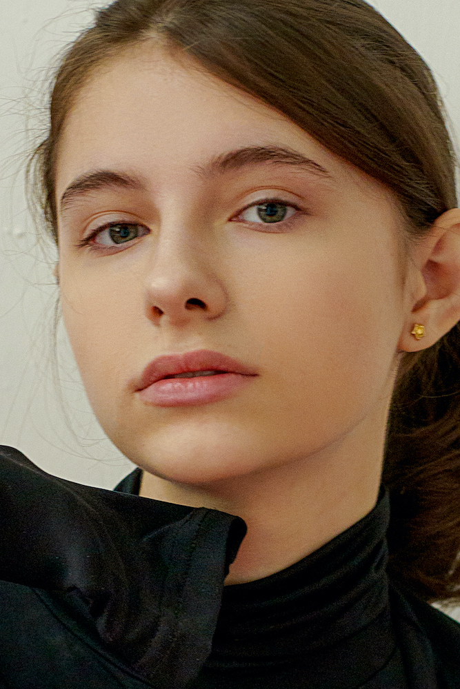 FEMALE | Alpha Management